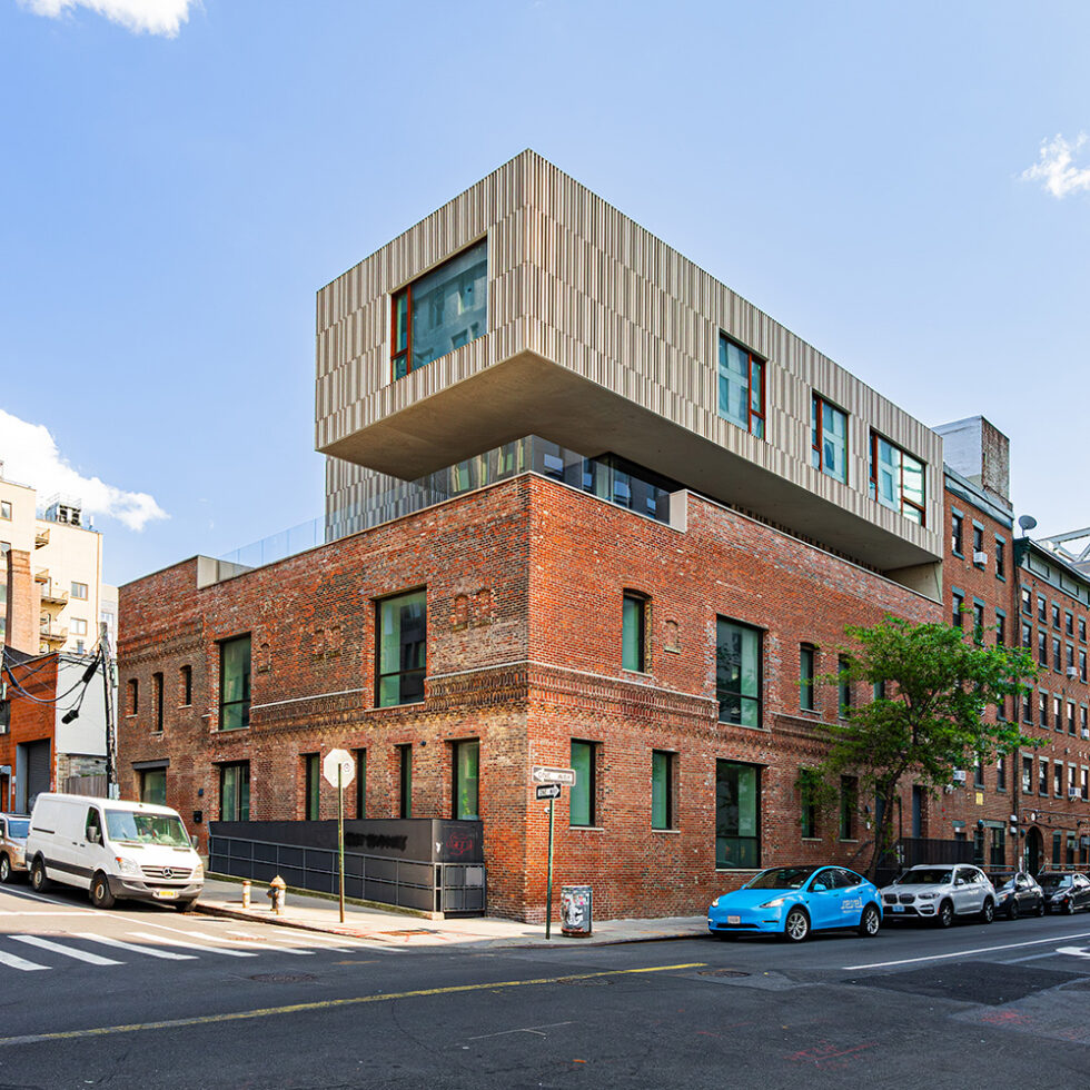333 Kent Avenue - EJS New York